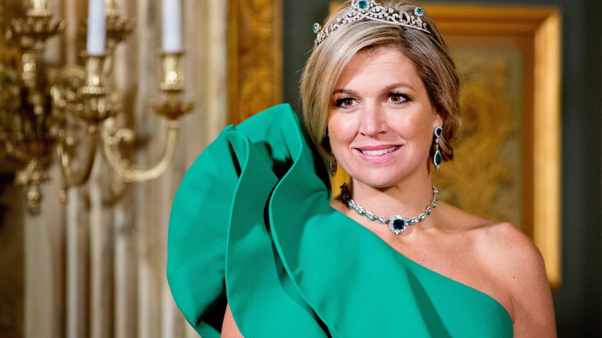 Queen Máxima receives NoWa bracelet – NoWa | Circular jewelry